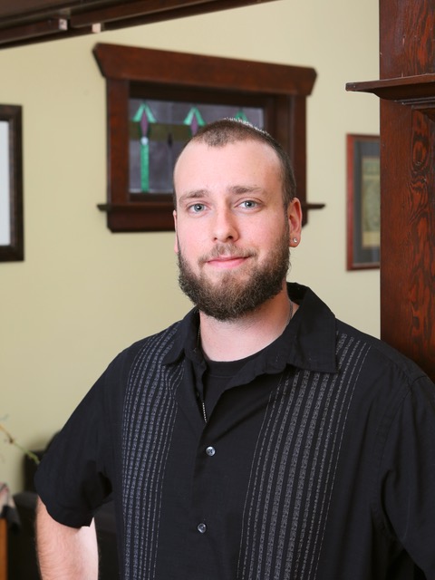 The story of ... Conor - Umbrella Society